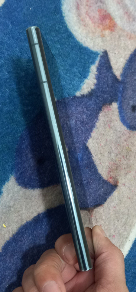 Samsung s22 ultra 12/256 snepdrakon (daplata qilaman)