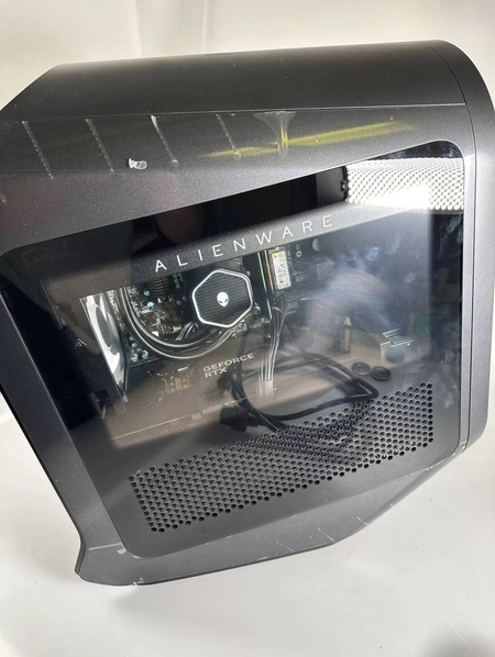 Dell Alienware X15 Aurorai 7 13700kf RTX4090