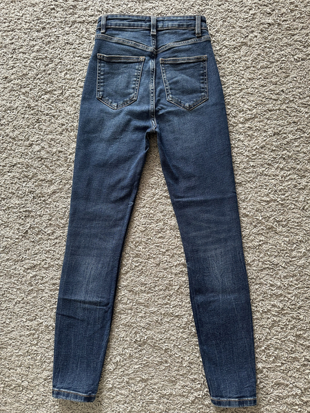 Продаются джинсы ZARA
