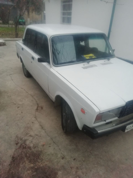 Продается жигули 07