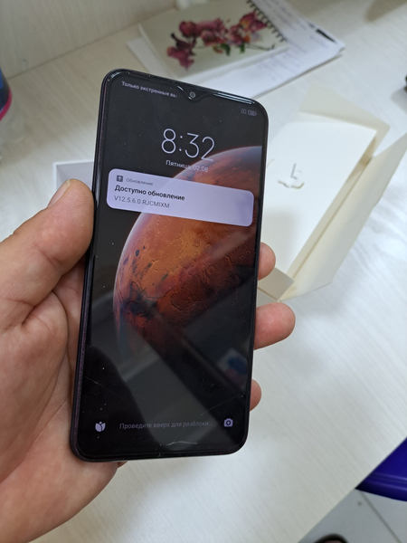 Redmi 9 сотилади холати яхши коробка документлари бор бир киши ишлатга