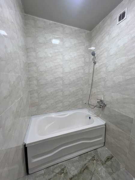 Срочно продаётся квартира #Юнусабад11 2/2/4 50м2 Евроремонт