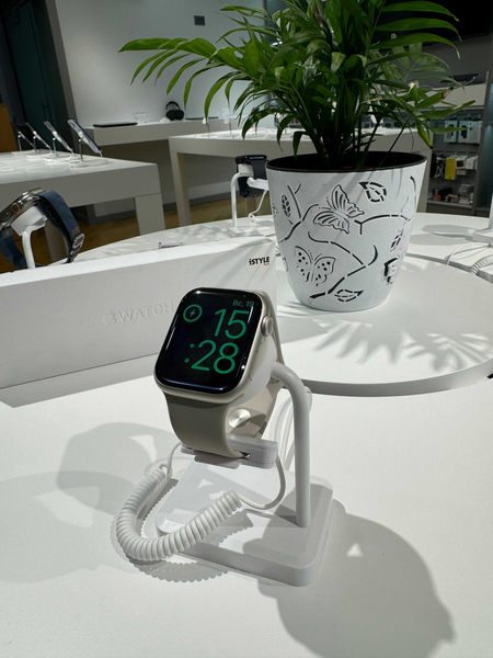 Apple iWatch series 8 45mm Starlight