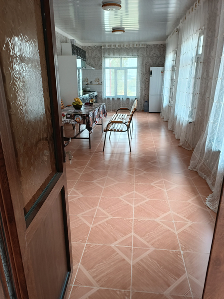 Тошкент тумани Парвоз мах 6 сот 9 ком 177000
