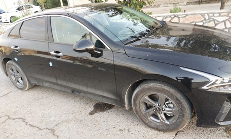 Автомобиль KIA K5