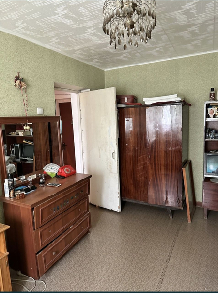 Недорого Срочно Массив Ялангач 1/3/4 Кирпич 30м² Ор-р Эко базар