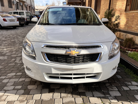 Продам без пробег Cobalt Stayl A/ T Plus 4+ ABS . Магнтафон имеется .