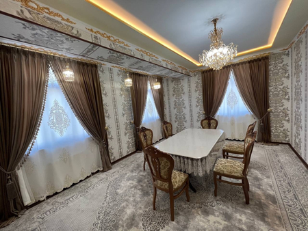 Сдается 3 х комнатная квартира на 3 этаже . 25-24 автобаза 400 $