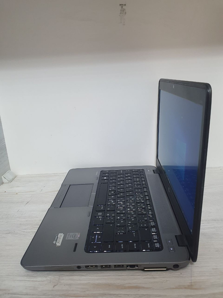 Hp i7-4600u 8/180gb SSD