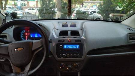 Kobalt qora rang sotiladi