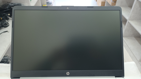 Ноутбук HP  i3 - 12 поколения