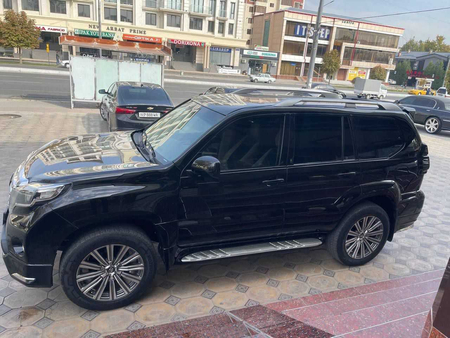 Тойота Ленд Крузер Прадо