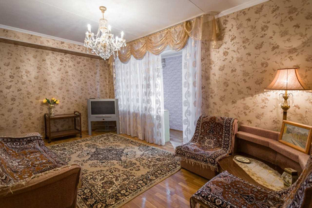 срочно продается 3 к.квартира на метро Новза