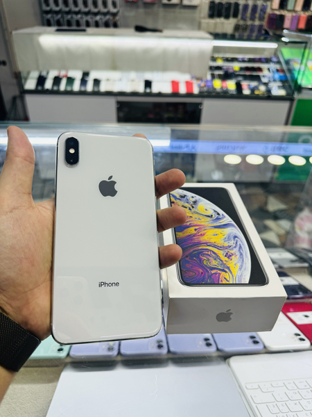 iPhone Xs  Max 256 gb silver