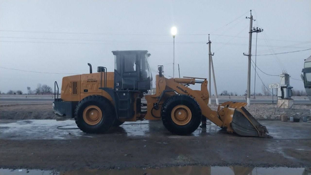 Pogruzchik lonking sotiladi