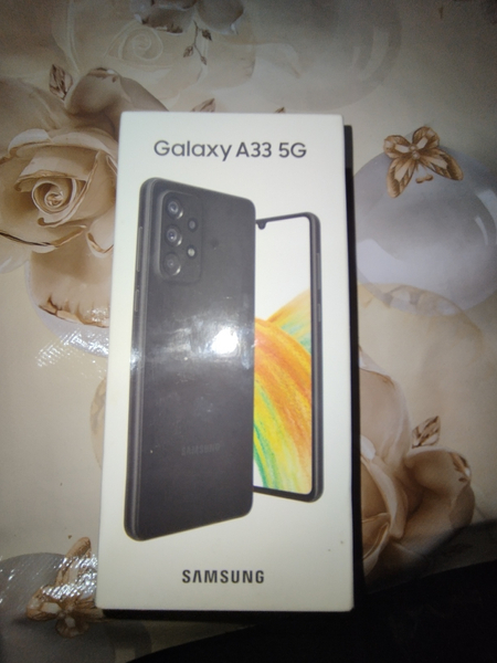 Samsung A33 5G 8/128 GB.