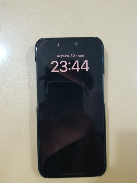 Продаю IPhone 15 Pro 128Gb.