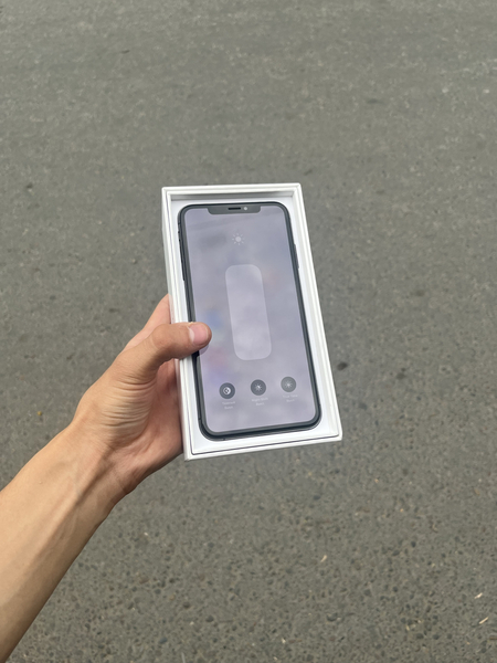 iPhone Xs max 2 ta sim kartali