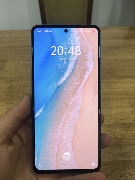 Vivo V27 e ideal holatda