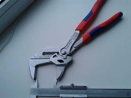 Переставной гаечный ключ Knipex (Германия)