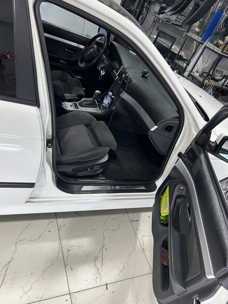 Срочно!! BMW e39 2001 год Japan фулл рестайлинг. Состояние Отличное!