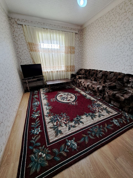 2х комнатная на Аккаваке вдоль дороги