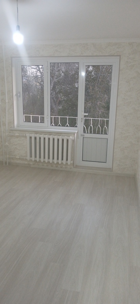 Продается однокомнатная квартира ор р Конечка (Тукимачи бозор)