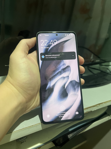 Redmi not 13 в отличном состояние 128/6 телефон в рассрочки,НЕ ЗВОНИТЬ