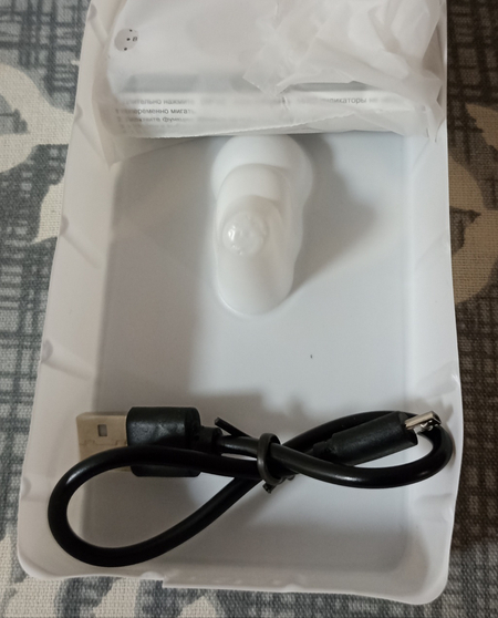 Hoco E64 mini Bluetooth qora quloqchin. Deyarli yap-yangi.