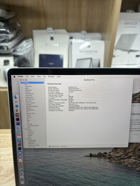 Macbook pro 2019 core i9 32/2Tb