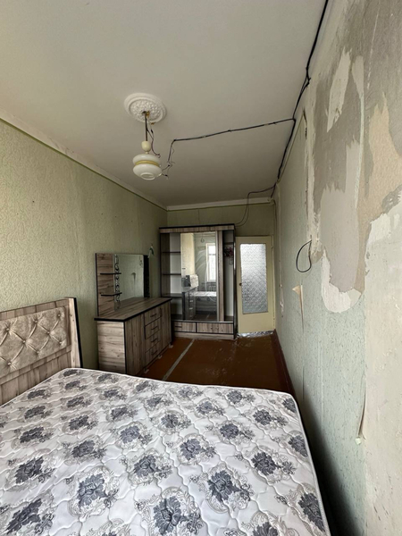 Продается 2в3/4/4 торец. Кадышева , лисунова , авиасозлар 1 . Шолохова