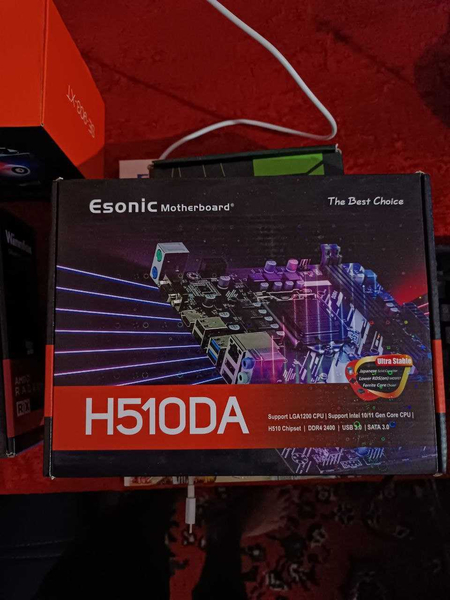 CPU i3 10100f (4 yadr 8 patok) 
GPU rx 580 8gb ddr5