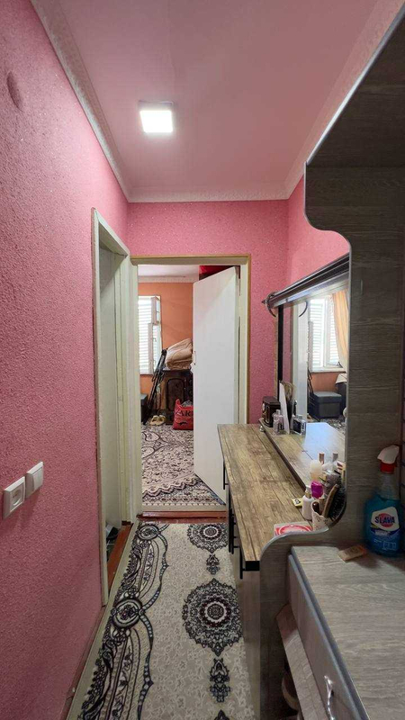 1 xonali kvartira sotiladi. e'lon id:254889