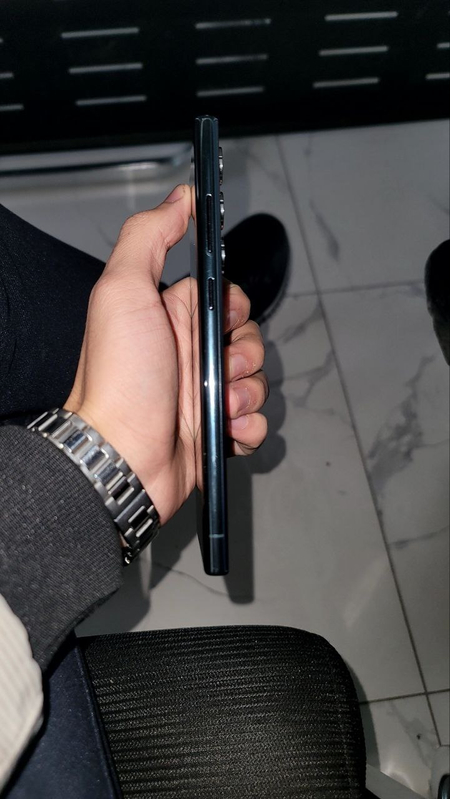 Samsung S22 ultra Srochna!!!