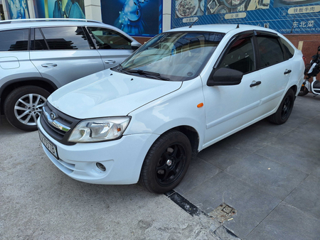 Lada granta Лифтбэк 2014 Г.В.