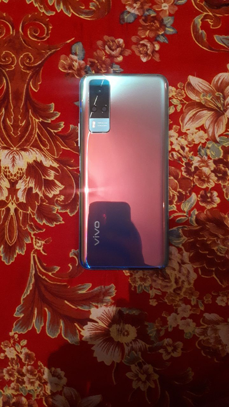 Vivo Y53s 8/128 GB  Srochno sotiladi.