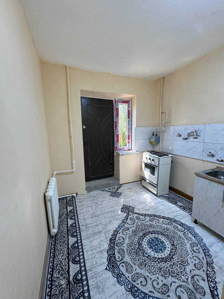2 xonali 1-qavat 5 qavatli ponelniy dom 56m²