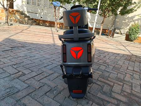Skuter yadea sotiladi