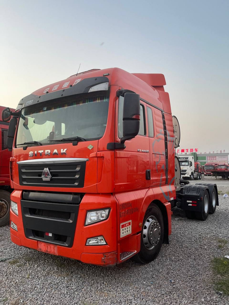 Sinotruck Sitrak G7 Zavodskoy Gaz