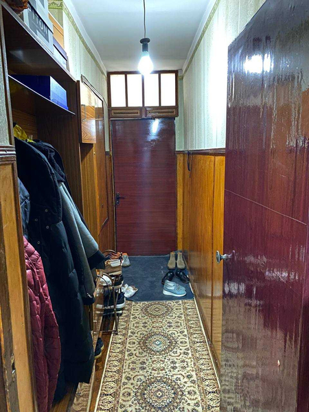 Продается 2ком квартира Чорсу 