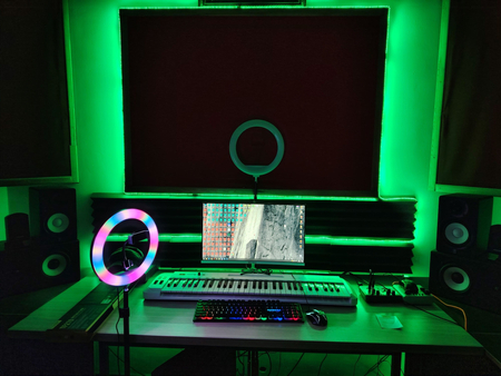 Ovoz yozish studio studiya studia