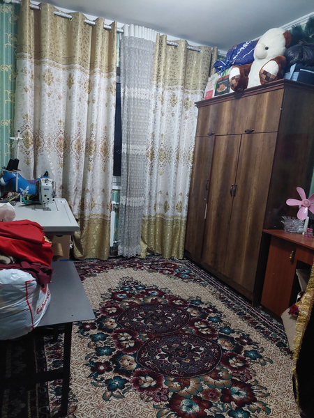 3 xonalik uy sotiladi. 3 qavat