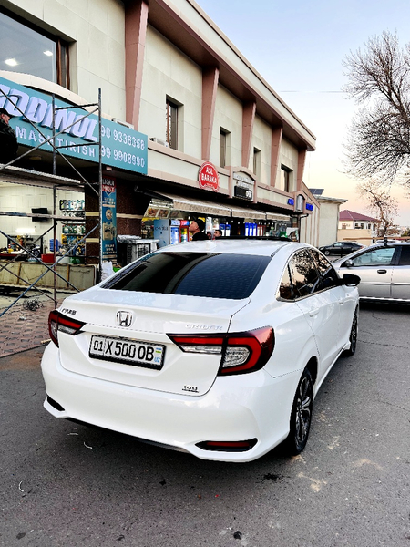 Honda Krider  holati alo darajada\\nЦвет белый жемчуг \\nКраска тоза тош т