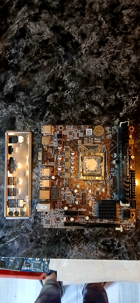 h61+ i5 2400 + 8gb ddr3 + cooler kamplekt