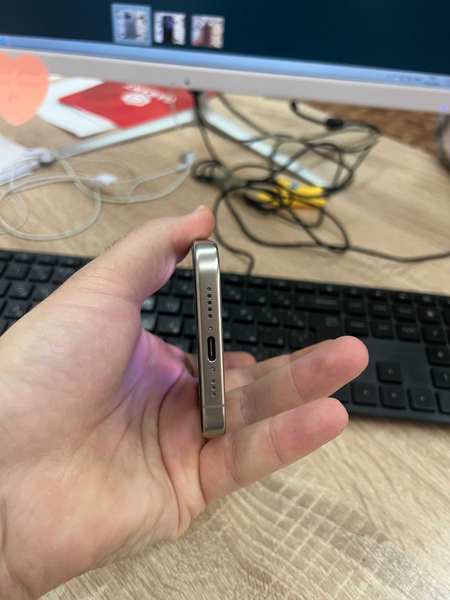 Iphone 15 pro 128