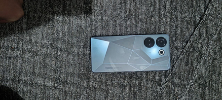 Tecno Camon 20 pro 8+8 256 GB Ideal