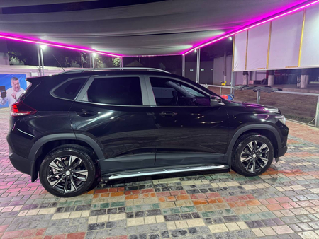 Tracker 2 sotiladi xitoy sborka 2021 yil 40.000 km yurgan