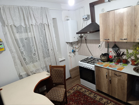 Продаётся квартиру Спутник 16 а
