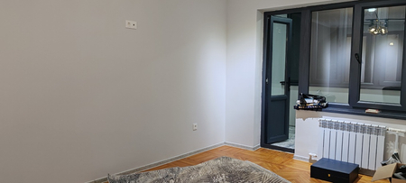 Продаётся квартира 2/2/4 Буз-2 77 серия с ремонтом 
Ор-р: Буз-2, кафе