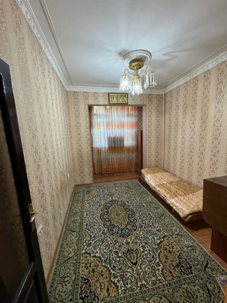 Квартира Юнусабод 4.кв 3/3/4 72.кв хама нарсалри блан
